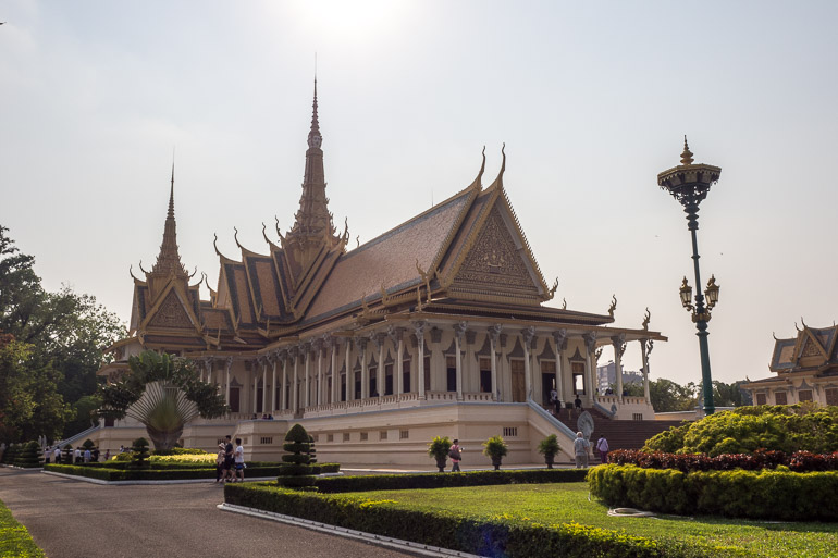 Pa ac Kr lewski W Phnom Penh Zwiedzanie I Informacje Praktyczne Pa ac Kr lewski W Phnom Penh Zwiedzanie I Informacje Praktyczne